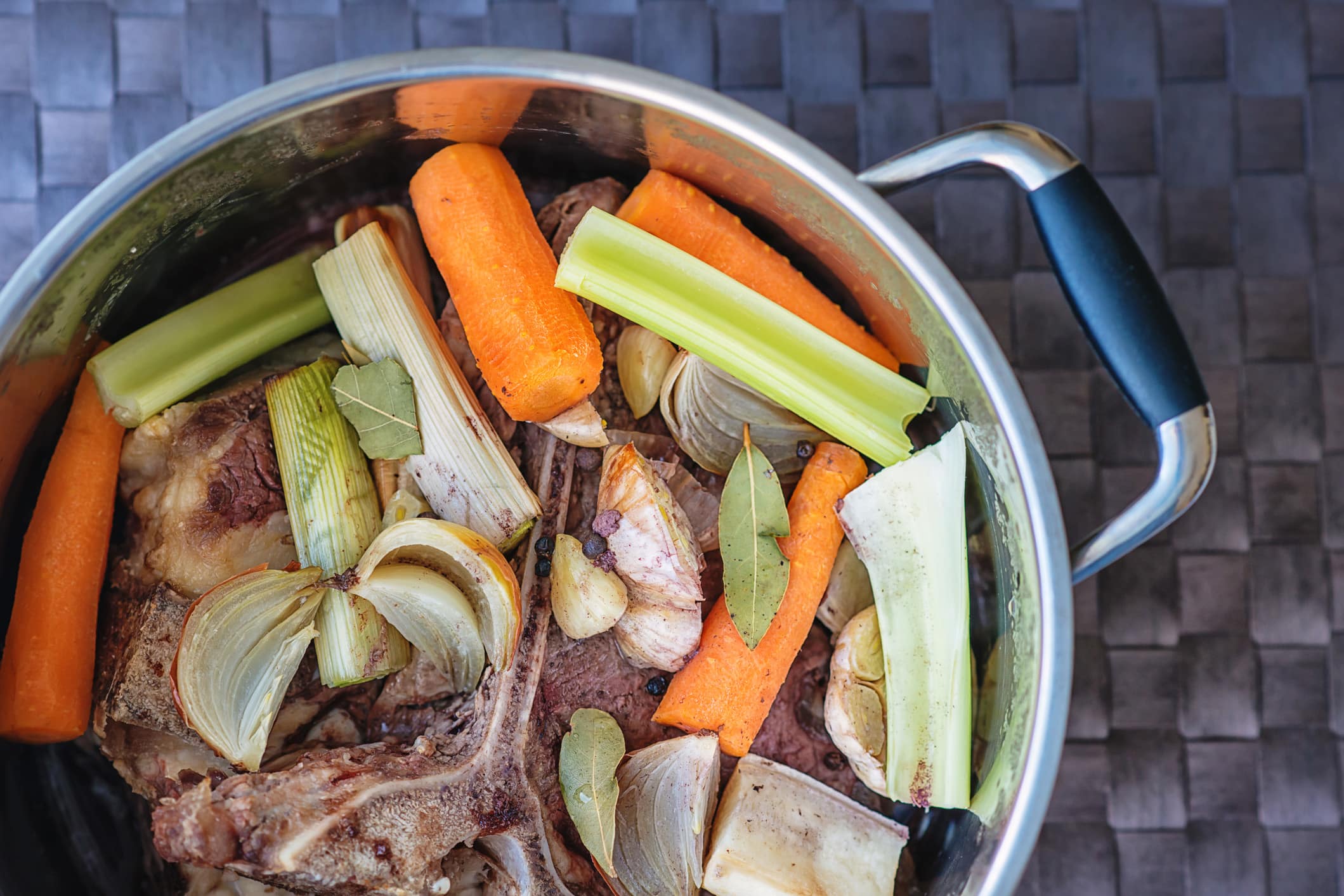 5 Things You Should Know About Bone Broth Chicago Health 5 Things You Should Know About Bone Broth Chicago Health
