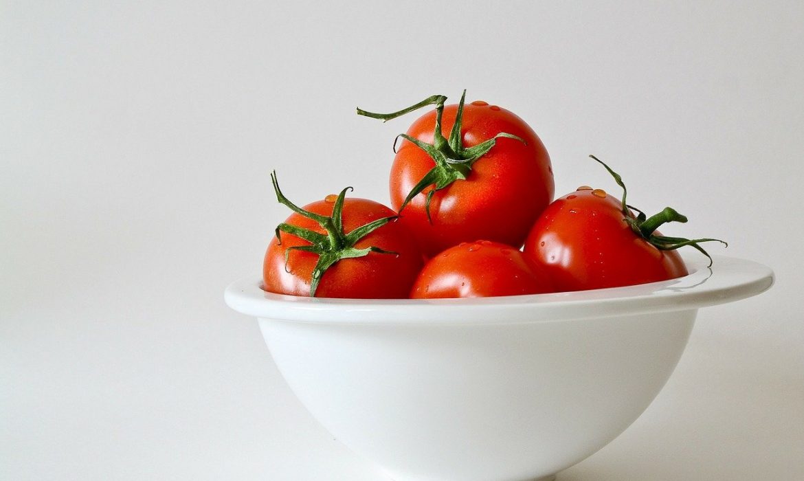 7 Suprising Health Benefits Of Tomatoes Chicago Health